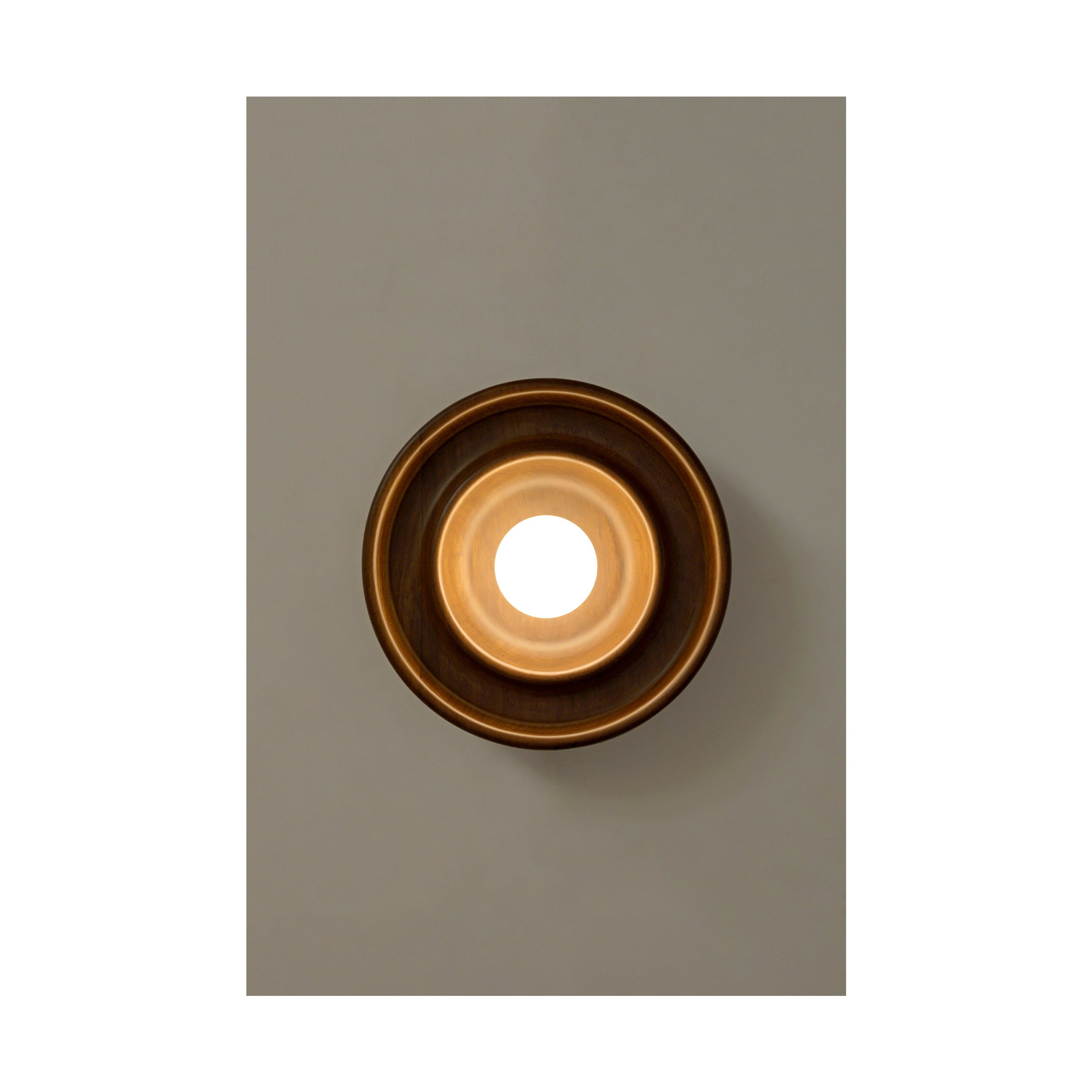 Discus Wall Light by Studio Indigene – Method